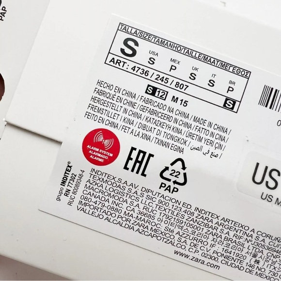 Zara | Jewelry | Zara Resin Spider Heart Shaped Ring Nwt | Poshmark